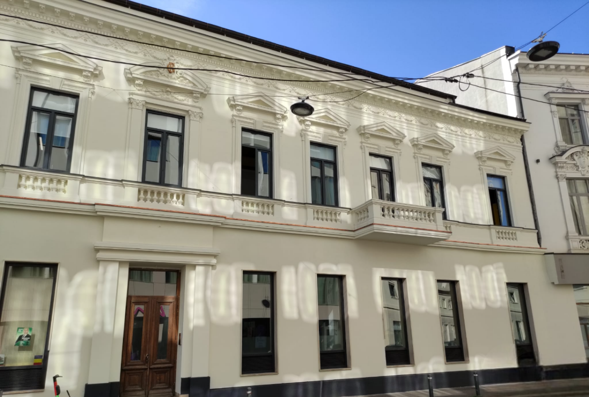 Contact Us - EasyDo Digital Technologies